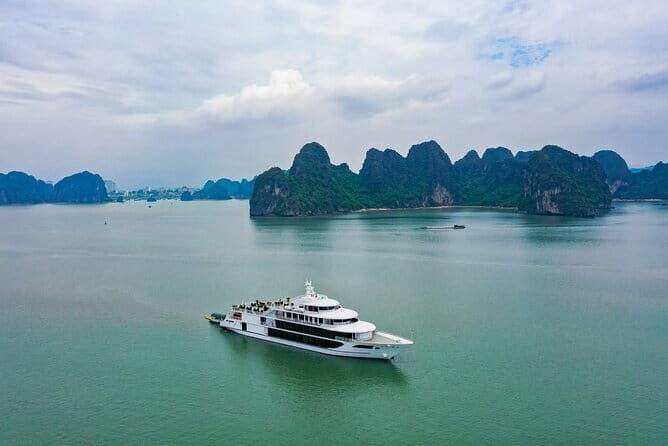 Hanoi to Halong Bay Premium Day Tour with Sea Octopus Cruise - Key Points