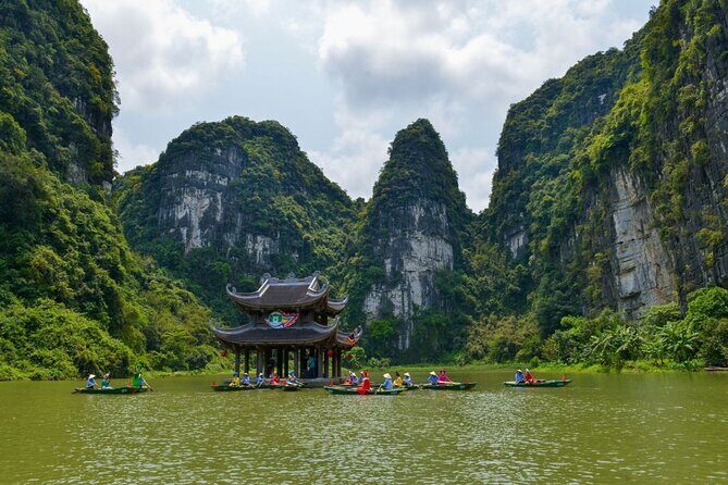 Hanoi to Ninh Binh: Hoa Lu, Trang An Boat & Mua Cave Day Tour - Who Will Enjoy This Tour?