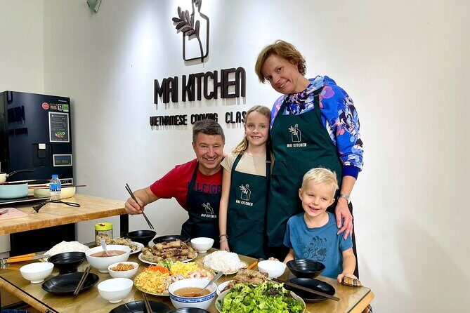 Hanoi Vietnamese Home Cooking Class in Private Villa - Key Points