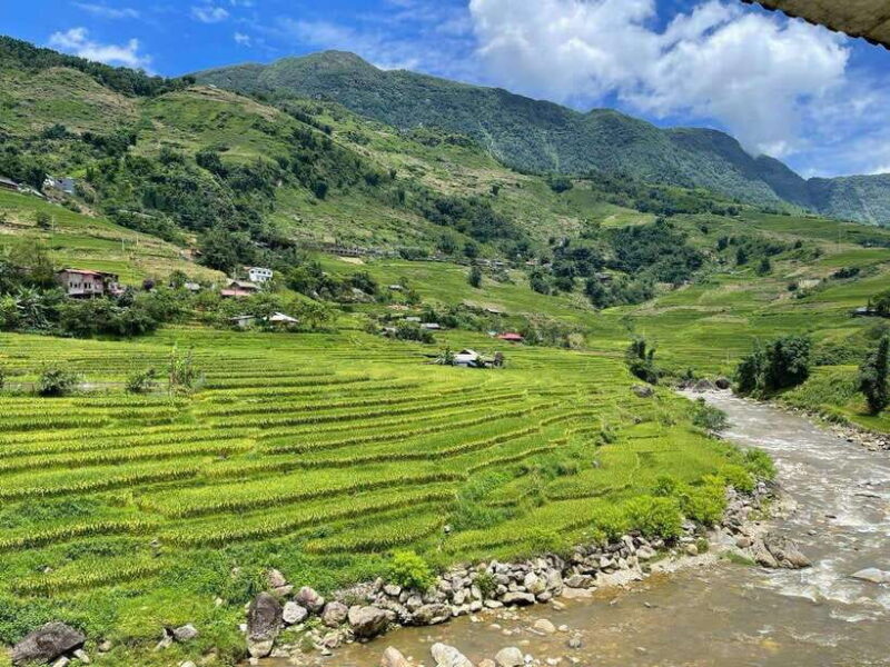 Hanoi: Visit All Place In Sapa With Easy Rider 2Days 1Night - Overview of the Experience