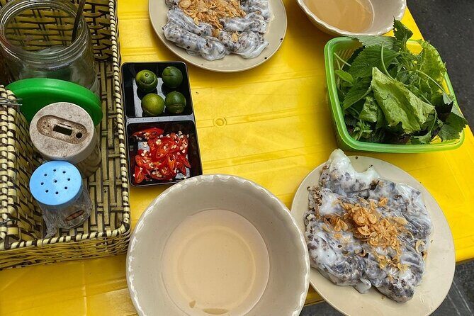 Hanoi Walking Street Food Tour with Train Street - The Itinerary in Detail