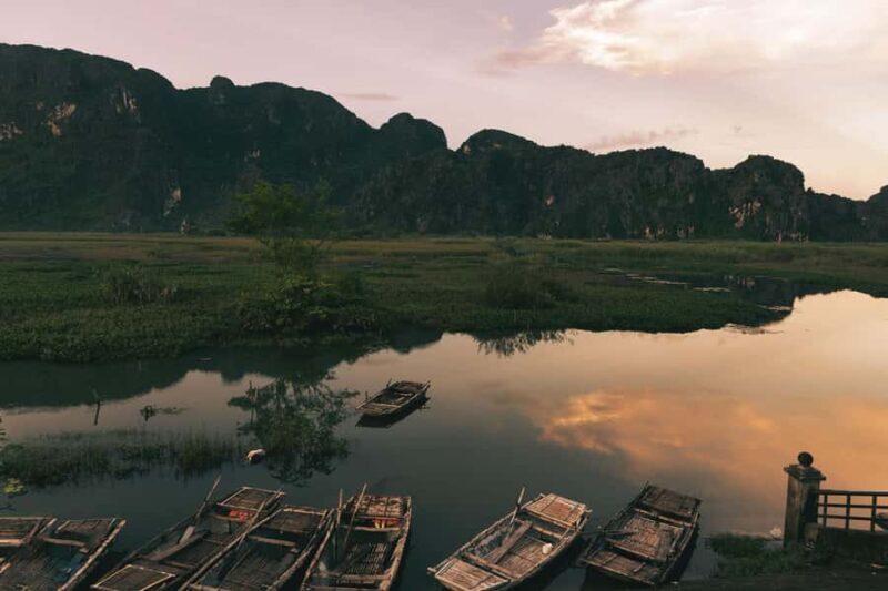 Hanoi: Wetland Reserve or Incense Village & Hat Village - Who Should Consider This Tour?