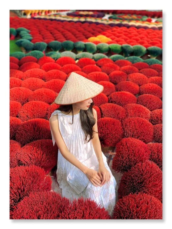 Hanoi: Whistle Kite Village or Hat Village & Incense Village - The Iconic Conical Hat of Chuong Village