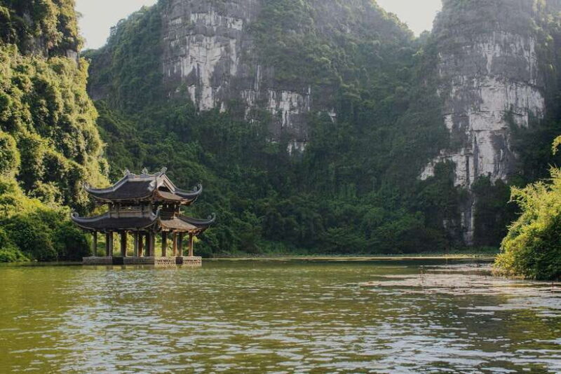 Hanoi:Ninh Binh-Trang An-Mua Cave-Hoa Lu&Cycling BEST SELLER - Who Should Consider This Tour?
