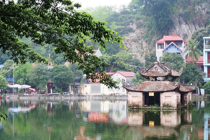 Hanois Thay and Tay Phuong Pagodas - Discover Hanoi’s Buddhist Treasures: A Visit to Thay and Tay Phuong Pagodas