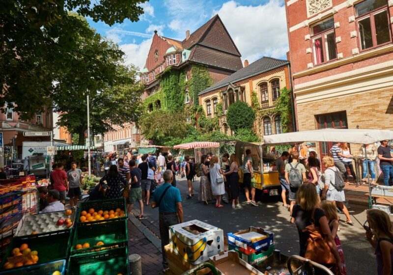 Hanover: Guided Walking Tour of the Linden-Limmer District - FAQ