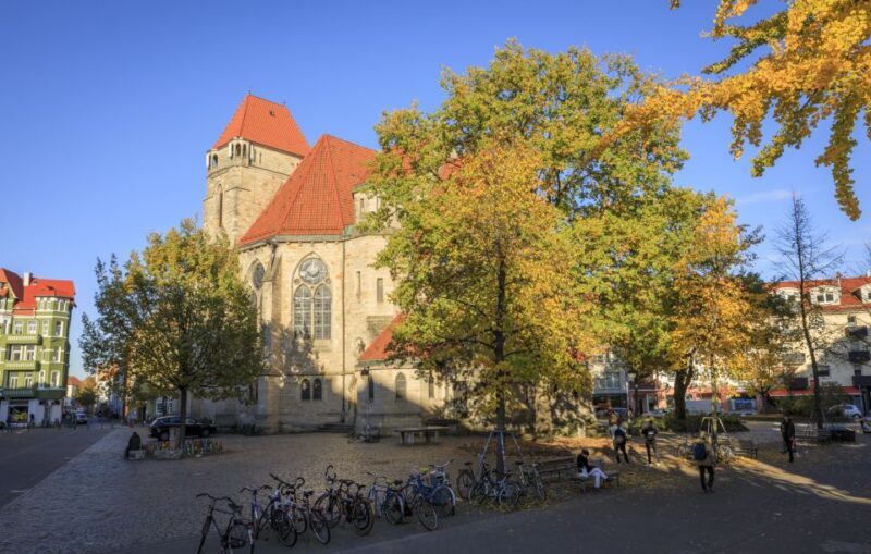 Hanover: Guided Walking Tour of the Nordstadt District - What to Expect on the Nordstadt Walking Tour