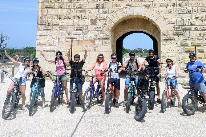 Happy tour camargue an immersion by bike and scooter E - In The Sum Up