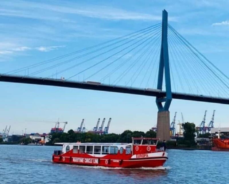 Harbor Tour with Live moderation in German - Why You Should Consider This Tour