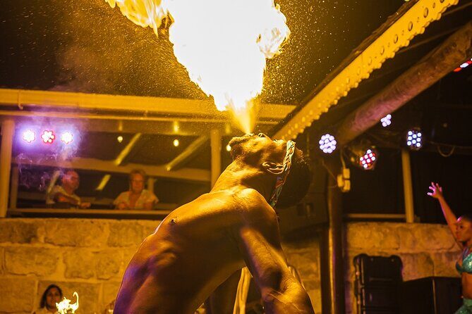 Harbour Lights Beach Extravaganza and Dinner Show - Detailed Breakdown of the Experience