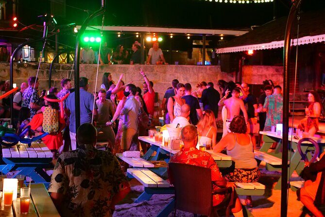 Harbour Lights Beach Extravaganza and Dinner Show - FAQ Section