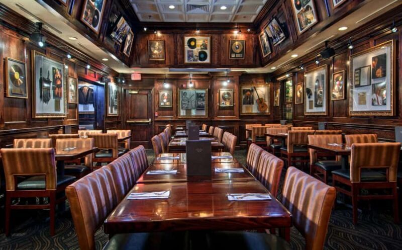 Hard Rock Cafe Meal: Niagara Falls, United States - Introduction