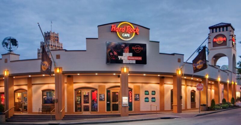 Hard Rock Cafe Meal: Niagara Falls, United States - Practicalities and Tips