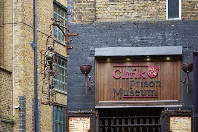 Harry Potter Azkaban Tour (Film Locations & Prison) - A Closer Look at the Itinerary