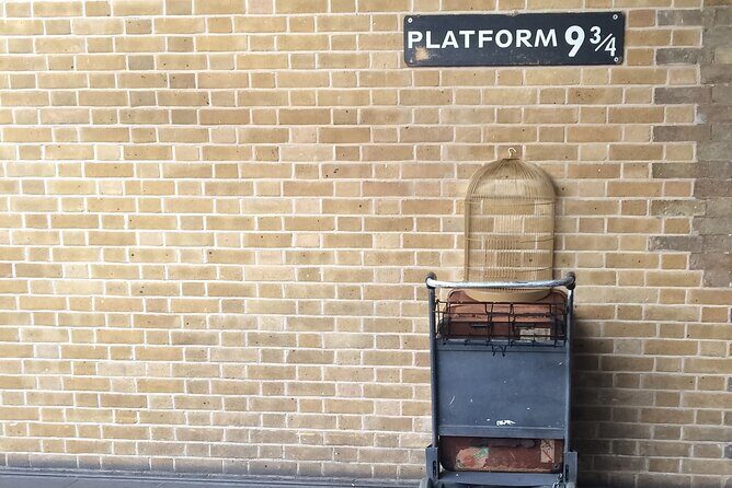 Harry Potter Private Tour in London - Logistics and Accessibility