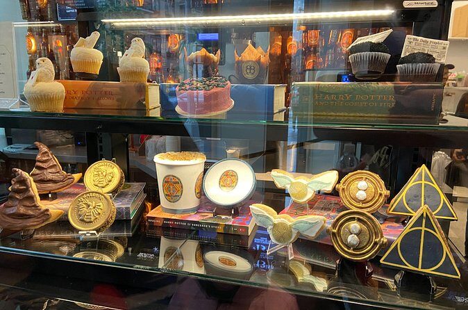 Harry Potter Shop Chicago: Confectionary Collection - What to Expect During Your Visit