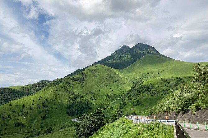 Hassle Free Journey in Beppu Yufuin Scenic MiniVan half day tour - An In-Depth Look at the Itinerary