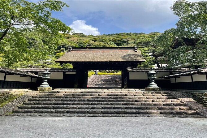 Hattasan and Horaibashi Bridge Guided Tour-Van - Who Will Love This Tour?