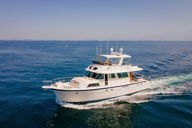 Hatteras 58-61' Luxury Yacht in Puerto Vallarta & Nuevo Nayarit - What Travelers Love (and What They Don’t)