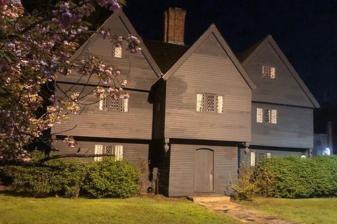 Haunted Footsteps Best Ghost & Paranormal Salem Tour - Key Points