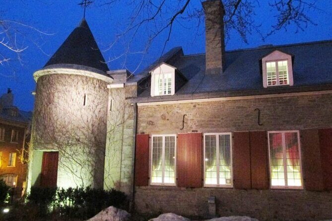Haunted Old Montreal - What to Expect from the Haunted Old Montreal Tour