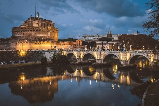 Haunted Rome: Eternal City Night Walking Tour - Practical Tips for Picking the Tour
