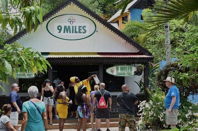 Having Fun In Ocho Rios And Preserving The Moments - Who Will Love This Tour?