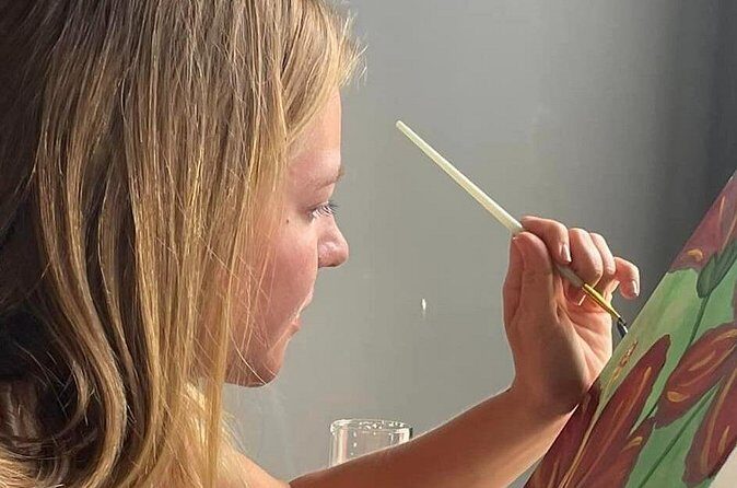 Hawaiian Style Paint Party at Koolau Distillery, Paint & Sip - Who Would Love This Experience?