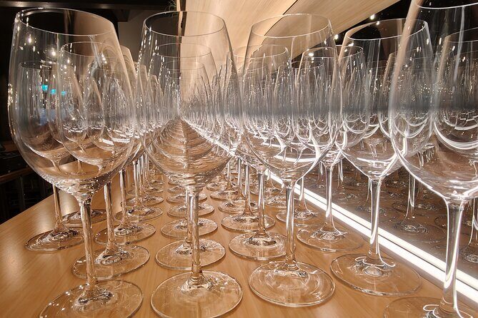 Hawkes Bay Wine Tour: Explore NZ's Great Wine Capital - Transportation, Timing, and Group Size