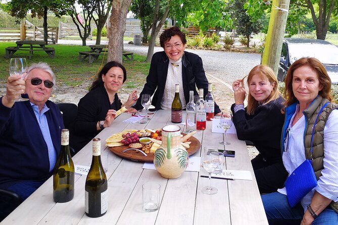 Hawkes Bay Wine Tour: Explore NZ's Great Wine Capital - Authentic, Immersive Experience