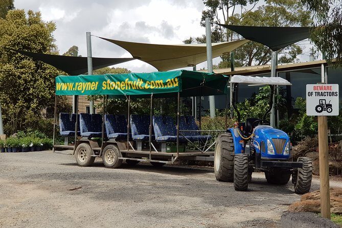 Healesville Sanctuary and Rayners Orchard Tour from Melbourne - Key Points