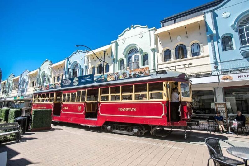 Heartbeat of the City: Private Christchurch Walking Tour - An Introduction to Christchurch Through a Private Lens