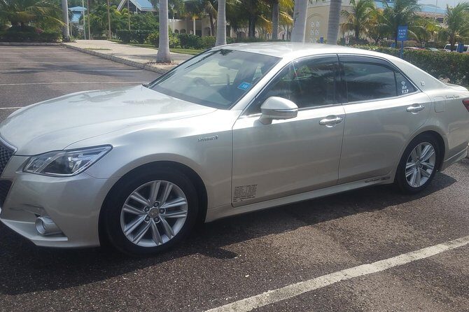Hedonism II Private Airport Pick ups & Drop off - Authentic Jamaican Hospitality and Expert Drivers