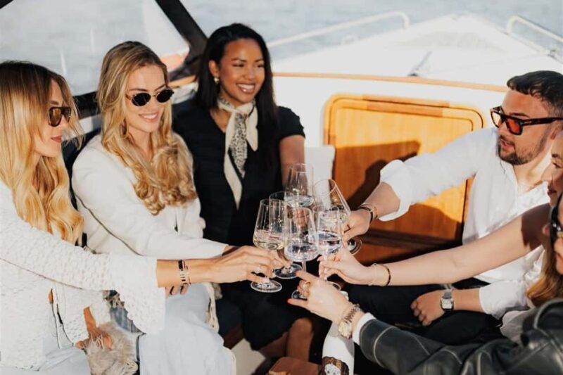 Heidelberg: Private boat trip with captain, 1.5 hours, up to 12 guests, from $40 per person - A Closer Look at the Experience