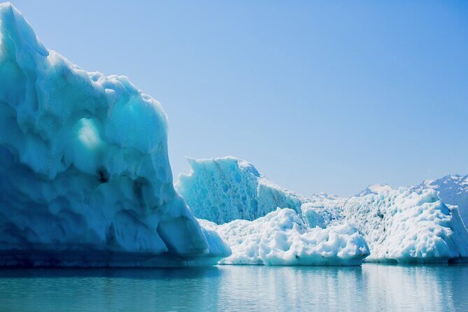 Heli Glacier Iceberg Raft Tour from Seward - An Authentic Glimpse of Alaska’s Glacial Wonders