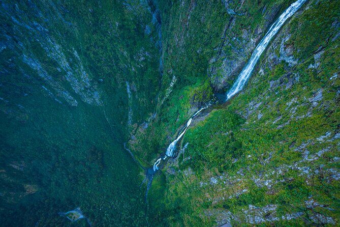 Helicopter Transfer from Milford Sound Airport to Te Anau - The Practicalities: What You Need to Know