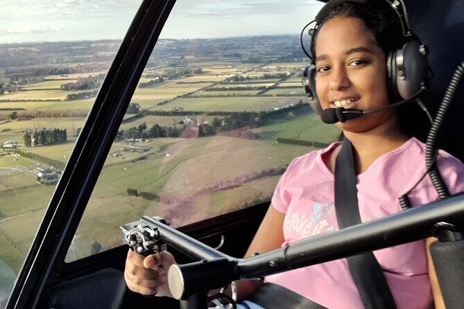 Helicopter trial Flight. Have a go at being the pilot - What to Expect During Your Flight