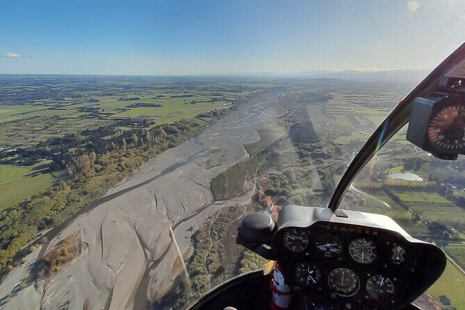 Helicopter trial Flight. Have a go at being the pilot - The Limitations