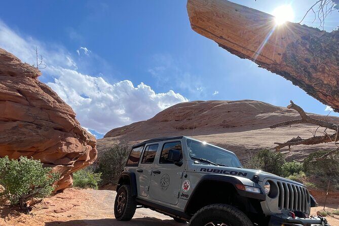 Hells Revenge Private 4x4 Guided Jeep Experience in Moab - An In-Depth Look at the Tour Experience
