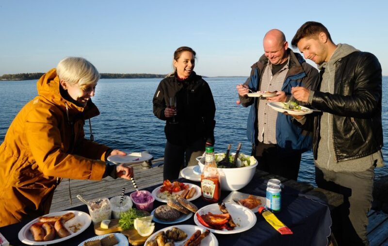 Helsinki: Archipelago RIB Boat Tour with BBQ Lunch and Sauna - What’s Included and Practicalities
