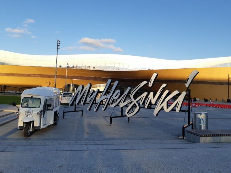 Helsinki City: 2.5-Hour City Tour with Electric TukTuk - Introduction to the Tour