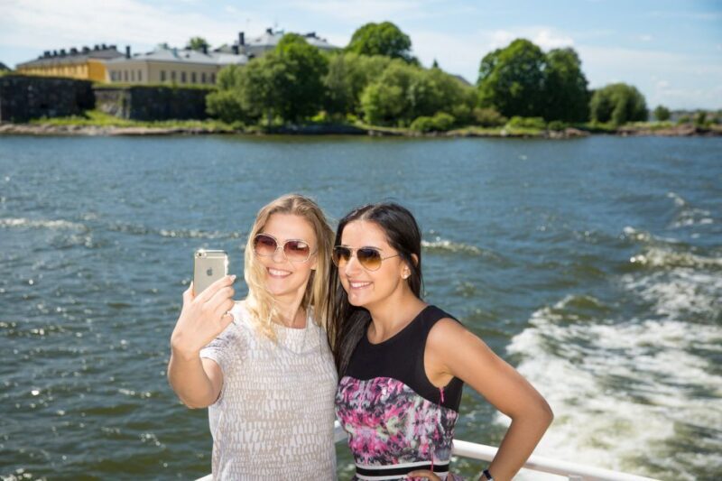 Helsinki: City Highlights 1.5-Hour Archipelago Cruise - The Sum Up