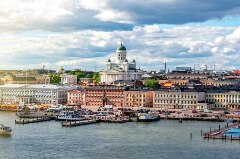 Helsinki : Highlights Walking Tour - What the Reviews Say