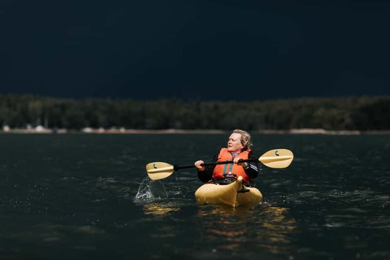 Helsinki: Kayaking Tour - Detailed Breakdown of the Experience