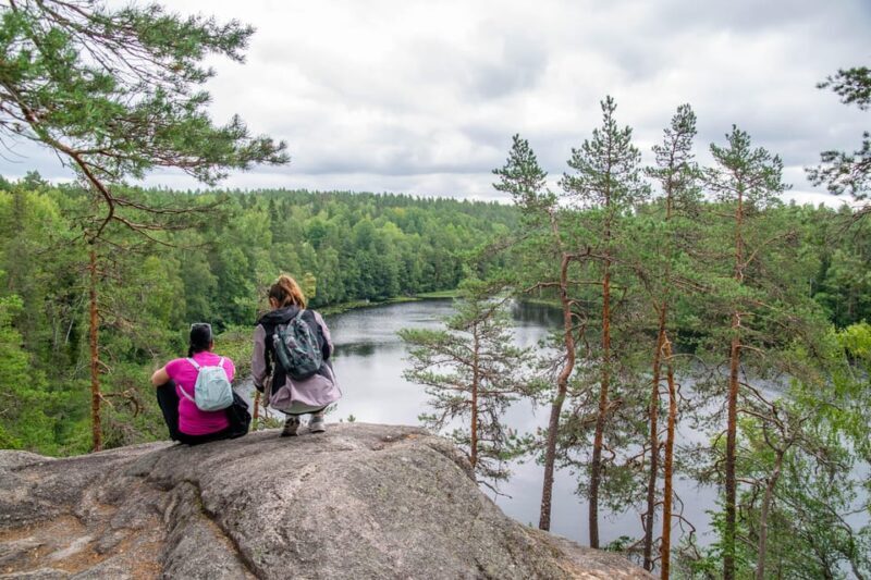 Helsinki: Nuuksio National park hiking with campfire lunch - FAQ