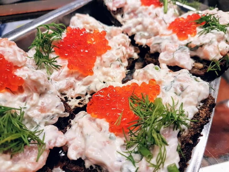 Helsinki: Private Culinary and Culture tour - Sweet Treats at the Fazer Café