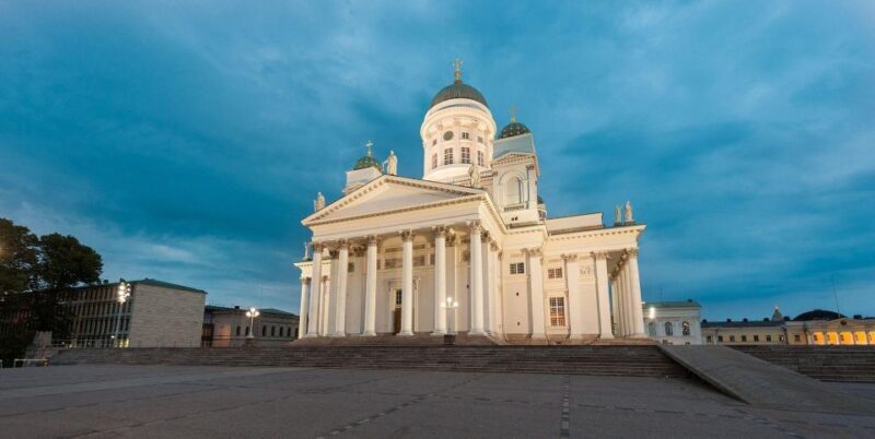 Helsinki: Private Walking Tour - Key Points
