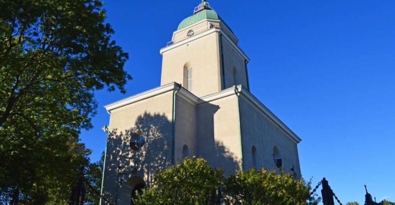 Helsinki Shore Excursion: City Sightseeing and Suomenlinna - An Introduction to the Tour