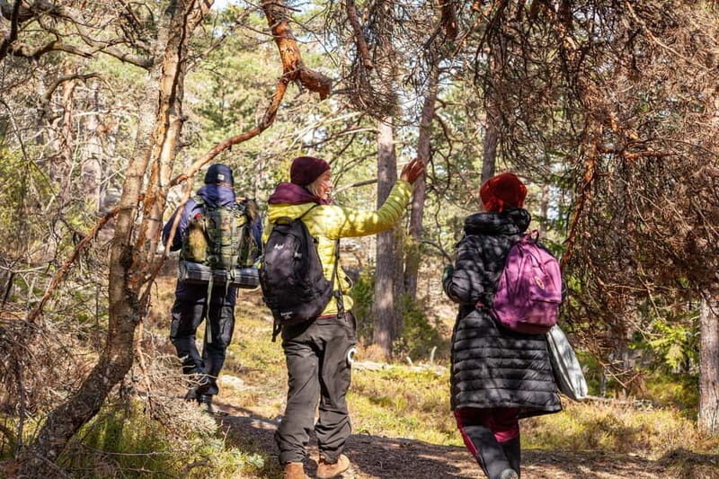 Helsinki: Uutela Guided Nature Hike with Snack - Frequently Asked Questions
