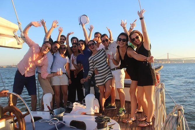 Hen Party in Lisbon on a vintage Sailboat - Is This Experience Right for You?